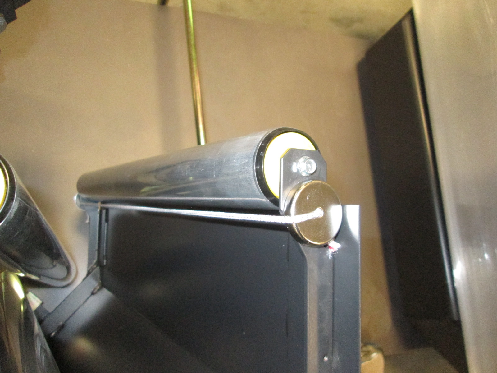 Cold Dry Weather + Static Electricity » Stretch Wrapping News